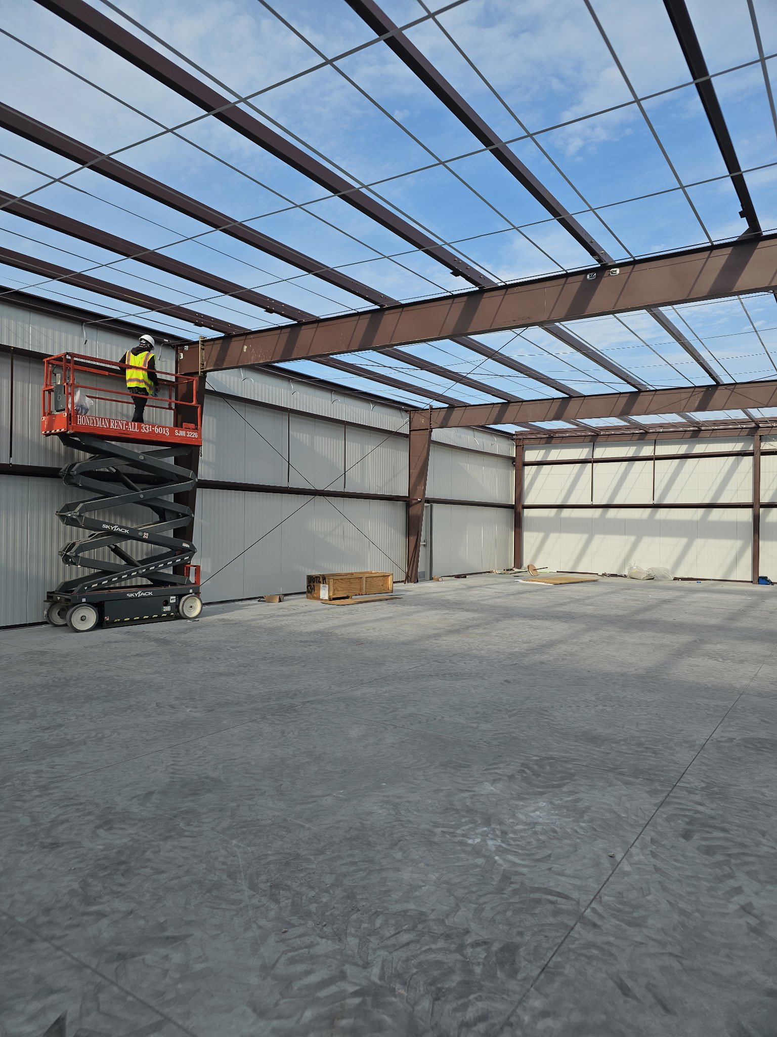 Choose the Right Lot for Steel Building Erection Success